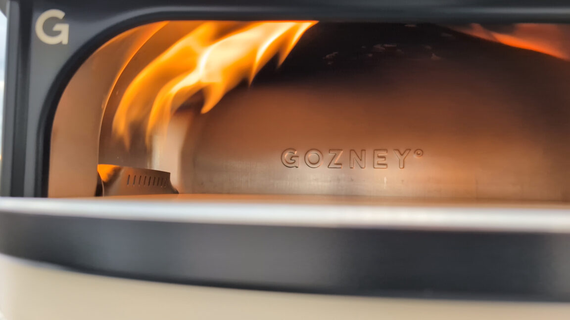 Ooni Karu 16 vs Gozney Arc XL: Full Review with Side-by-Side Test ...