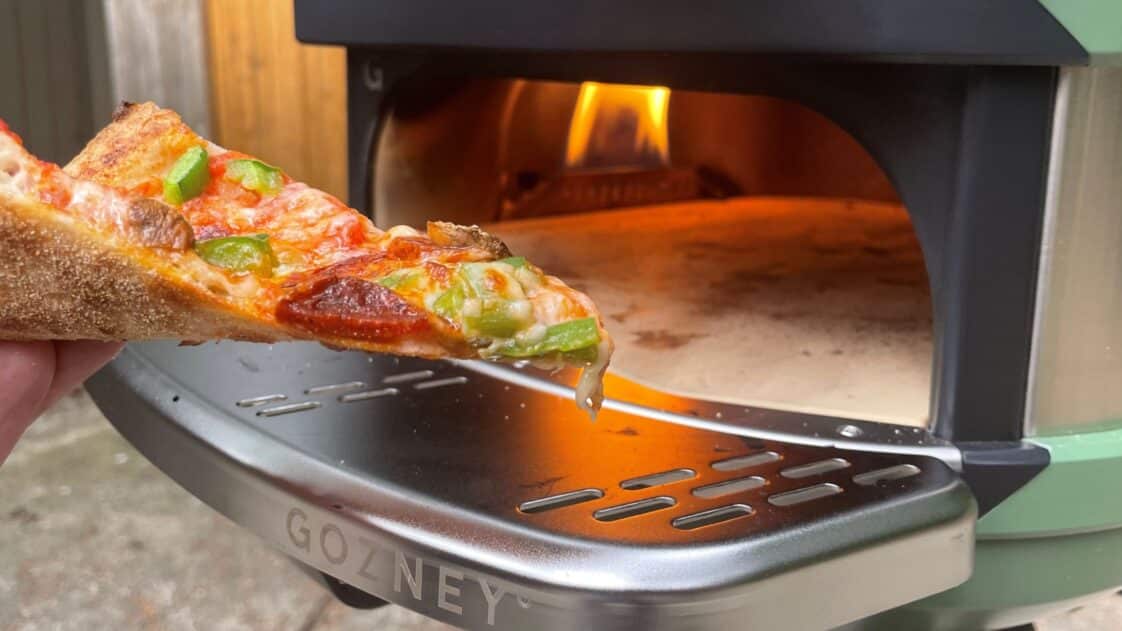 Pizza Sticking to Peel? Here’s How to Actually Fix It - Pala Pizza Ovens